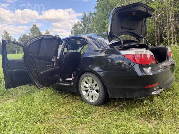 Black BMW 530 2005 in Rezekne, with an engine capacity of 3.00 L and mileage of 424 thousand km for 3900 €, photo 3 on AUTOMOTO.COM.LV