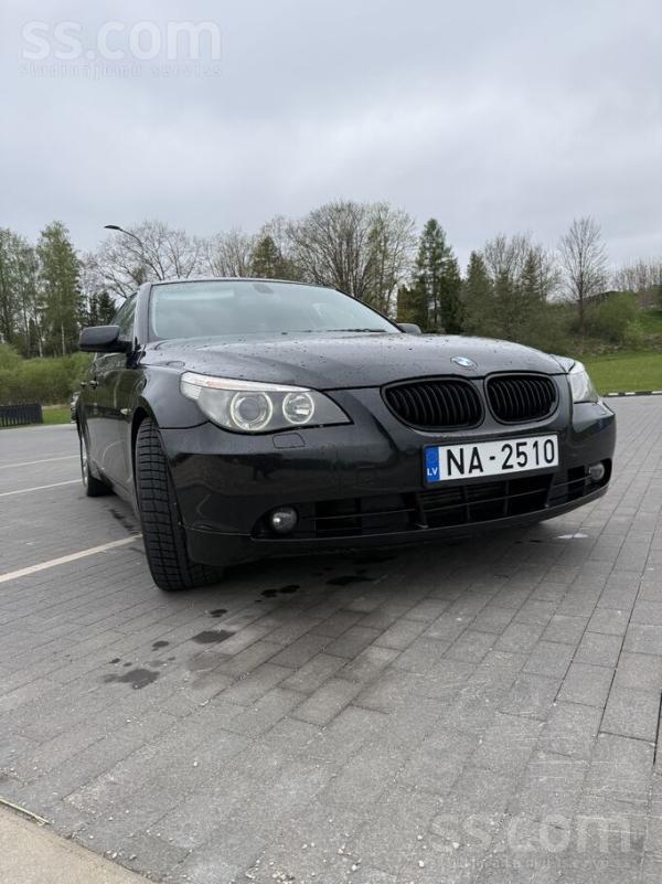 Black BMW 530 2005 in Rezekne, with an engine capacity of 3.00 L and mileage of 424 thousand km for 3900 €, photo 5 on AUTOMOTO.COM.LV