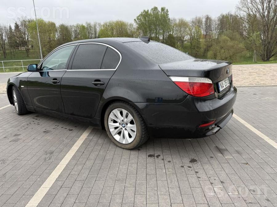 Черный БМВ 530 2005 в Резекне, объемом двигателя 3.00 л и пробегом 424 тыс. км за 3900 €, фото 7 на AUTOMOTO.COM.LV