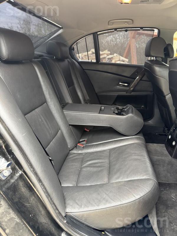 Black BMW 530 2005 in Rezekne, with an engine capacity of 3.00 L and mileage of 424 thousand km for 3900 €, photo 9 on AUTOMOTO.COM.LV