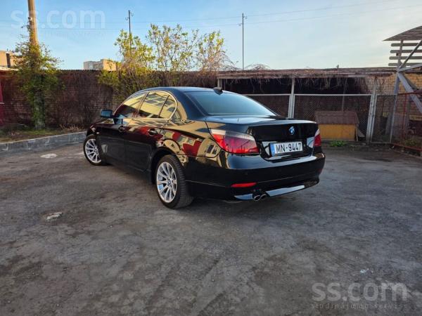 Black BMW 530 2005 in Daugavpils, with an engine capacity of 3.00 L and mileage of 385 thousand km for 3700 €, photo 5 on AUTOMOTO.COM.LV