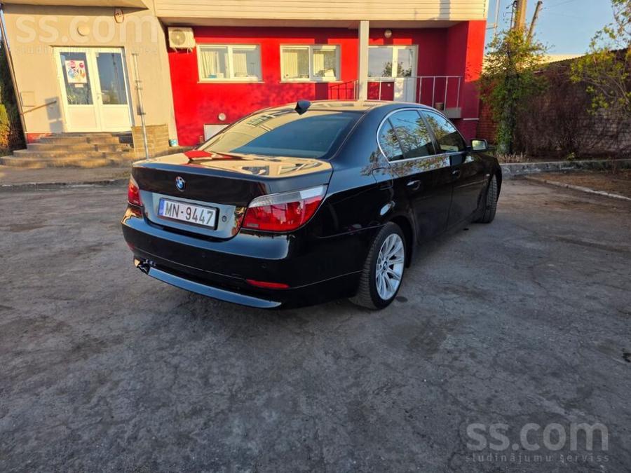 Черный БМВ 530 2005 в Даугавпилс, объемом двигателя 3.00 л и пробегом 385 тыс. км за 3700 €, фото 7 на AUTOMOTO.COM.LV