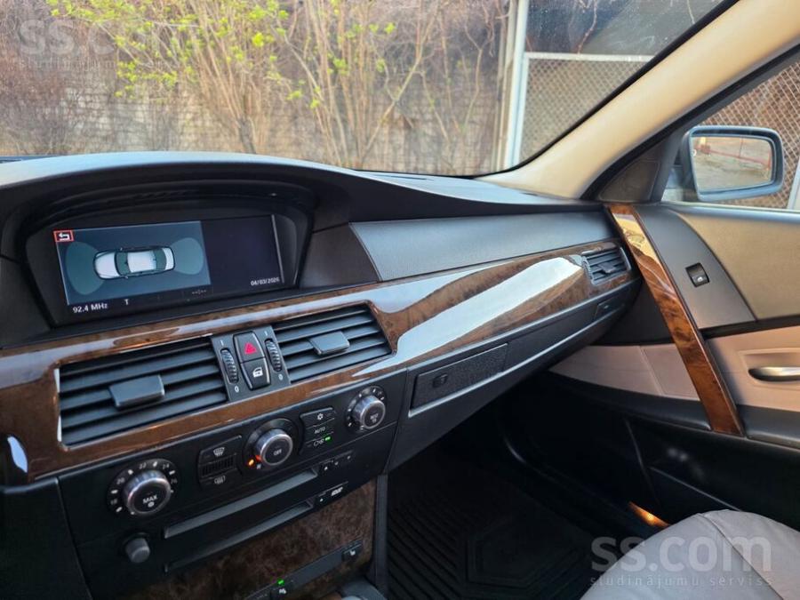 Черный БМВ 530 2005 в Даугавпилс, объемом двигателя 3.00 л и пробегом 385 тыс. км за 3700 €, фото 14 на AUTOMOTO.COM.LV