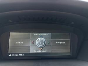 Black BMW 530 2005 in Riga, with an engine capacity of 3.00 L and mileage of 380 thousand km for 4990 €, photo 11 on AUTOMOTO.COM.LV