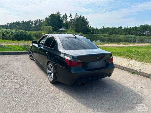Black BMW 530 2005 in Naujoji Akmene, with an engine capacity of 3.00 L and mileage of 422 thousand km for 3750 €, photo 7 on AUTOMOTO.COM.LV