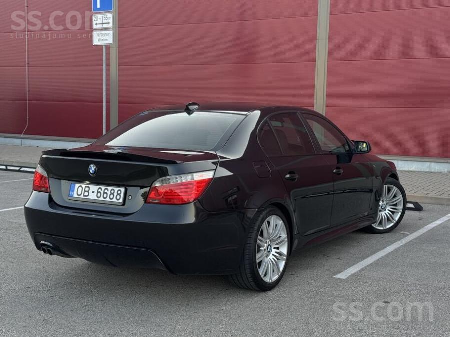 Black BMW 530 2005 in Riga, with an engine capacity of 3.00 L and mileage of 415 thousand km for 4950 €, photo 5 on AUTOMOTO.COM.LV