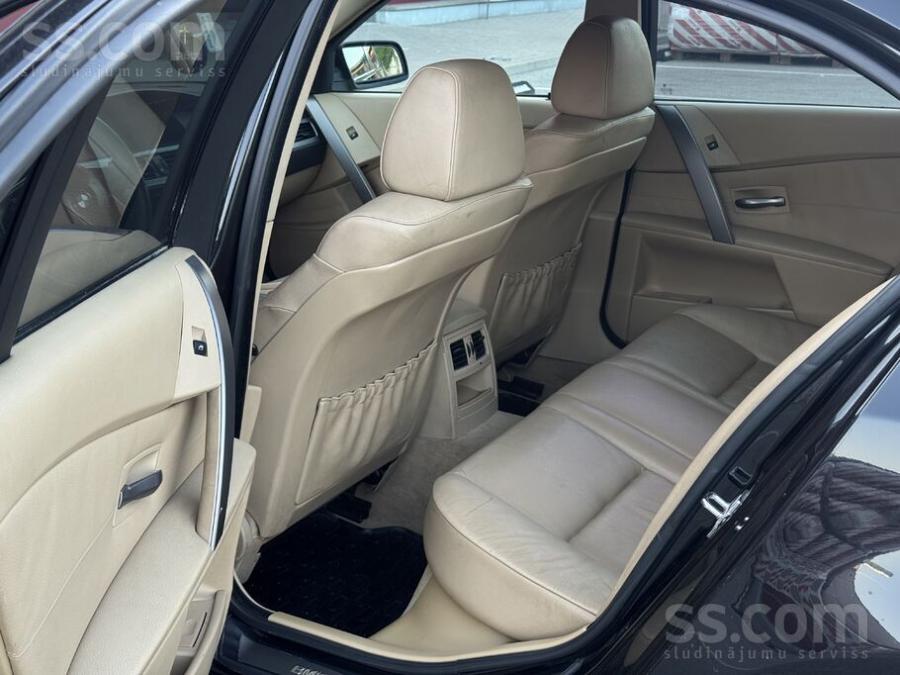 Black BMW 530 2005 in Riga, with an engine capacity of 3.00 L and mileage of 415 thousand km for 4950 €, photo 9 on AUTOMOTO.COM.LV