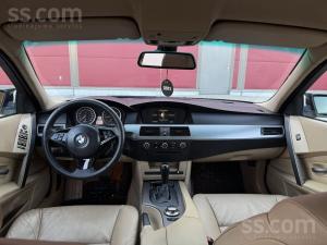 Black BMW 530 2005 in Riga, with an engine capacity of 3.00 L and mileage of 415 thousand km for 4950 €, photo 10 on AUTOMOTO.COM.LV