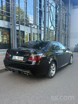 Melns BMW 530 2005 Rīga, ar dzinēja tilpumu 3.00 L un nobraukumu 0 tūkst. km par 5500 €, foto 5 vietnē AUTOMOTO.COM.LV