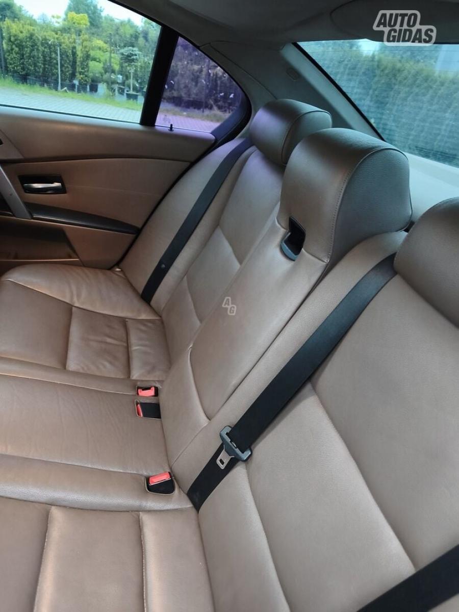 Black BMW 530 2005 in Kaunas, with an engine capacity of 3.00 L and mileage of 383 thousand km for 3550 €, photo 8 on AUTOMOTO.COM.LV