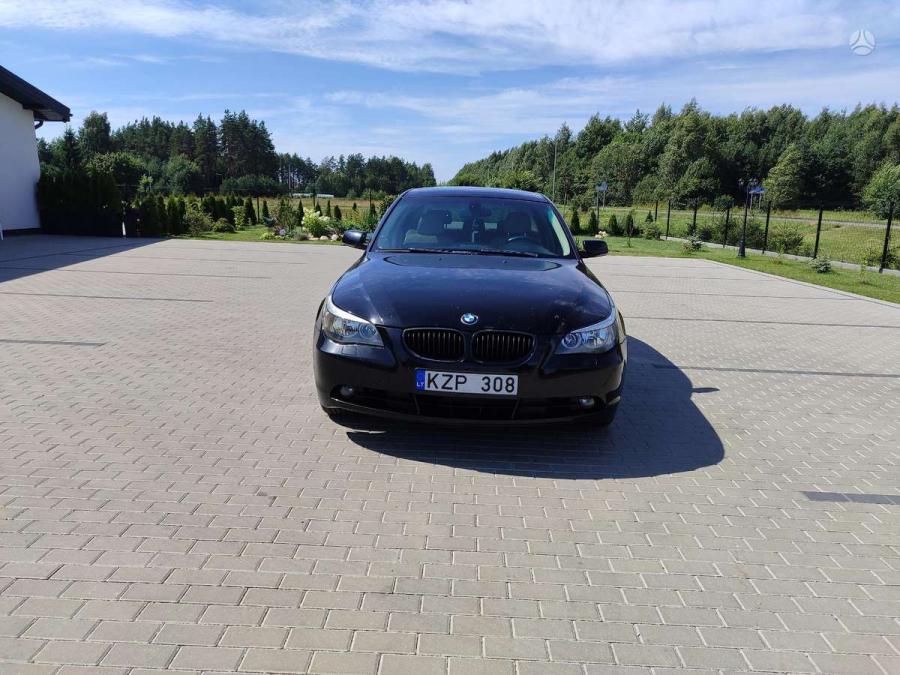 Black BMW 530 2005 in Vilnius, with an engine capacity of 2.99 L and mileage of 408 thousand km for 2950 €, photo 3 on AUTOMOTO.COM.LV