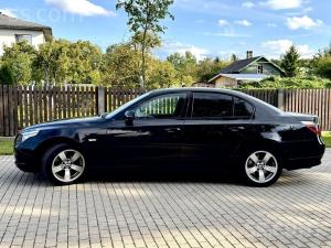 Melns BMW 530 2005 Rīga, ar dzinēja tilpumu 3.00 L un nobraukumu 280 tūkst. km par 4200 €, foto 3 vietnē AUTOMOTO.COM.LV