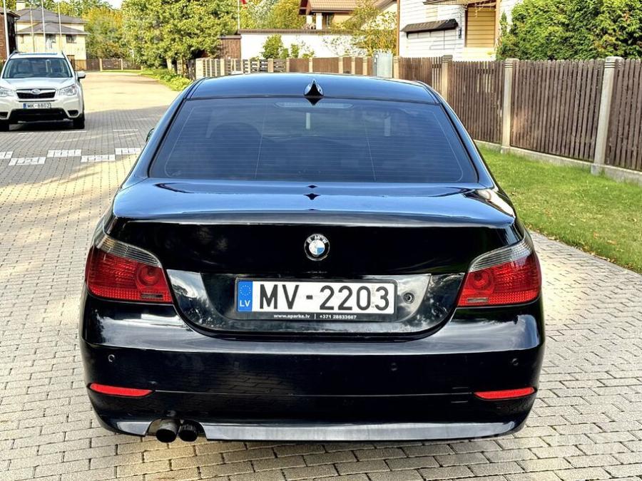 Melns BMW 530 2005 Rīga, ar dzinēja tilpumu 3.00 L un nobraukumu 280 tūkst. km par 4200 €, foto 5 vietnē AUTOMOTO.COM.LV