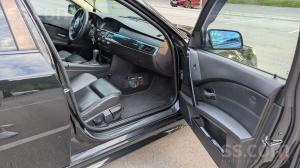Melns BMW 530 2005 Daugavpils, ar dzinēja tilpumu 3.00 L un nobraukumu 347 tūkst. km par 4900 €, foto 8 vietnē AUTOMOTO.COM.LV
