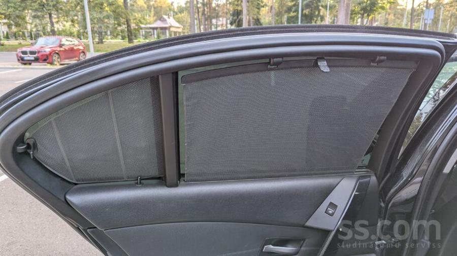 Melns BMW 530 2005 Daugavpils, ar dzinēja tilpumu 3.00 L un nobraukumu 347 tūkst. km par 4900 €, foto 15 vietnē AUTOMOTO.COM.LV