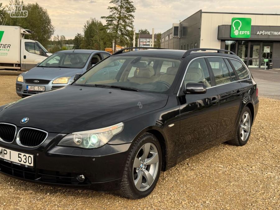 Melns BMW 530 2005 Kauņa, ar dzinēja tilpumu 3.00 L un nobraukumu 0 tūkst. km par 2850 €, foto 9 vietnē AUTOMOTO.COM.LV