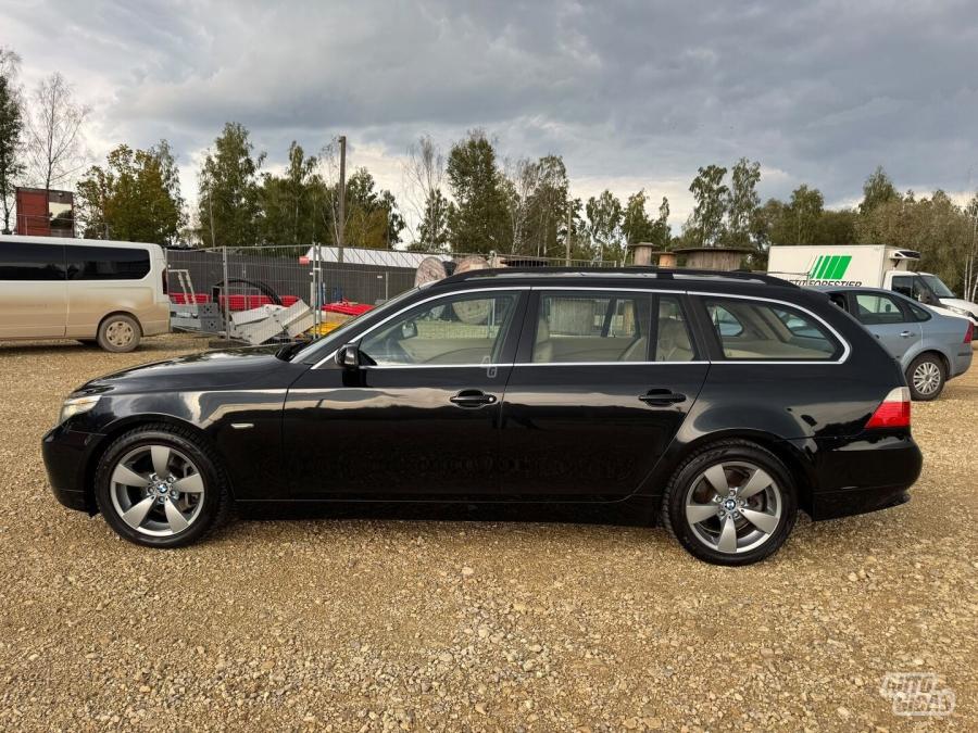 Melns BMW 530 2005 Kauņa, ar dzinēja tilpumu 3.00 L un nobraukumu 0 tūkst. km par 2850 €, foto 12 vietnē AUTOMOTO.COM.LV