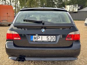 Melns BMW 530 2005 Kauņa, ar dzinēja tilpumu 3.00 L un nobraukumu 0 tūkst. km par 2850 €, foto 15 vietnē AUTOMOTO.COM.LV