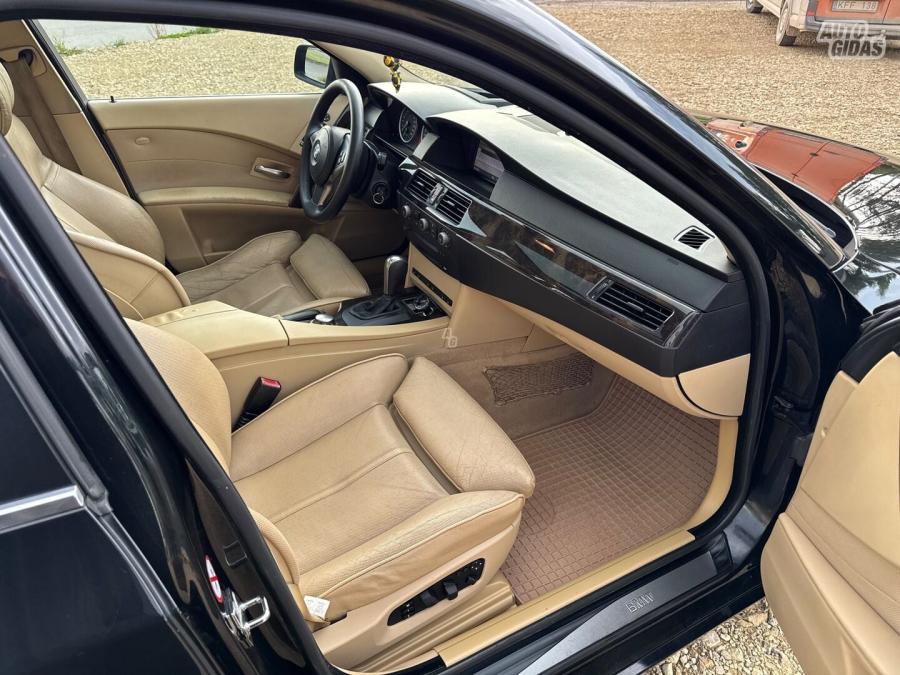 Melns BMW 530 2005 Kauņa, ar dzinēja tilpumu 3.00 L un nobraukumu 0 tūkst. km par 2850 €, foto 22 vietnē AUTOMOTO.COM.LV