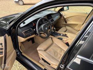 Melns BMW 530 2005 Kauņa, ar dzinēja tilpumu 3.00 L un nobraukumu 0 tūkst. km par 2850 €, foto 23 vietnē AUTOMOTO.COM.LV