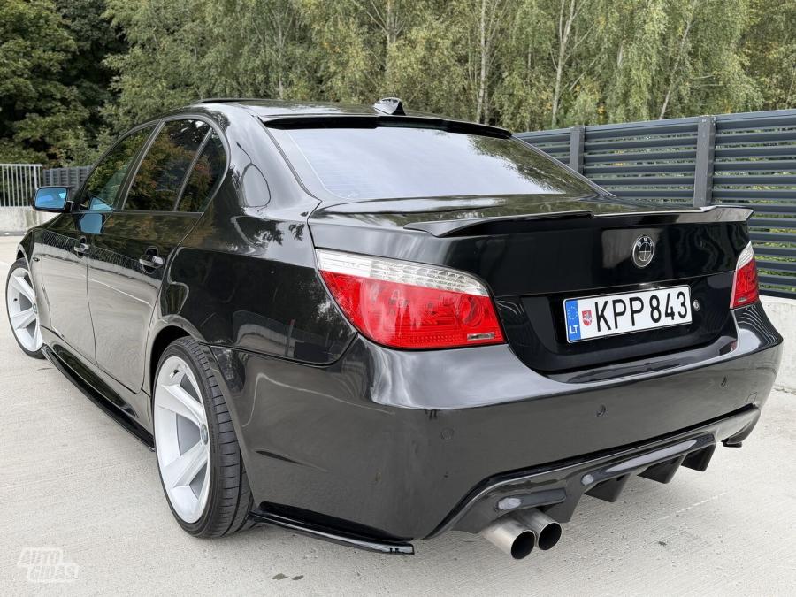 Black BMW 530 2005 in Vilnius, with an engine capacity of 3.00 L and mileage of 354 thousand km for 5240 €, photo 3 on AUTOMOTO.COM.LV