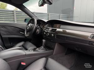 Black BMW 530 2005 in Vilnius, with an engine capacity of 3.00 L and mileage of 354 thousand km for 5240 €, photo 18 on AUTOMOTO.COM.LV