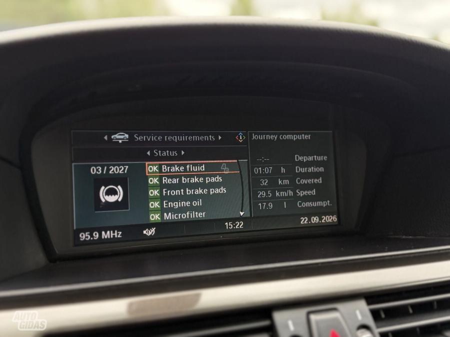 Black BMW 530 2005 in Vilnius, with an engine capacity of 3.00 L and mileage of 354 thousand km for 5240 €, photo 30 on AUTOMOTO.COM.LV
