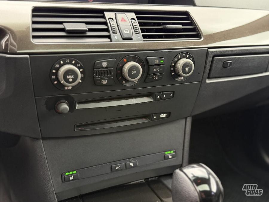 Black BMW 530 2005 in Vilnius, with an engine capacity of 3.00 L and mileage of 354 thousand km for 5240 €, photo 31 on AUTOMOTO.COM.LV