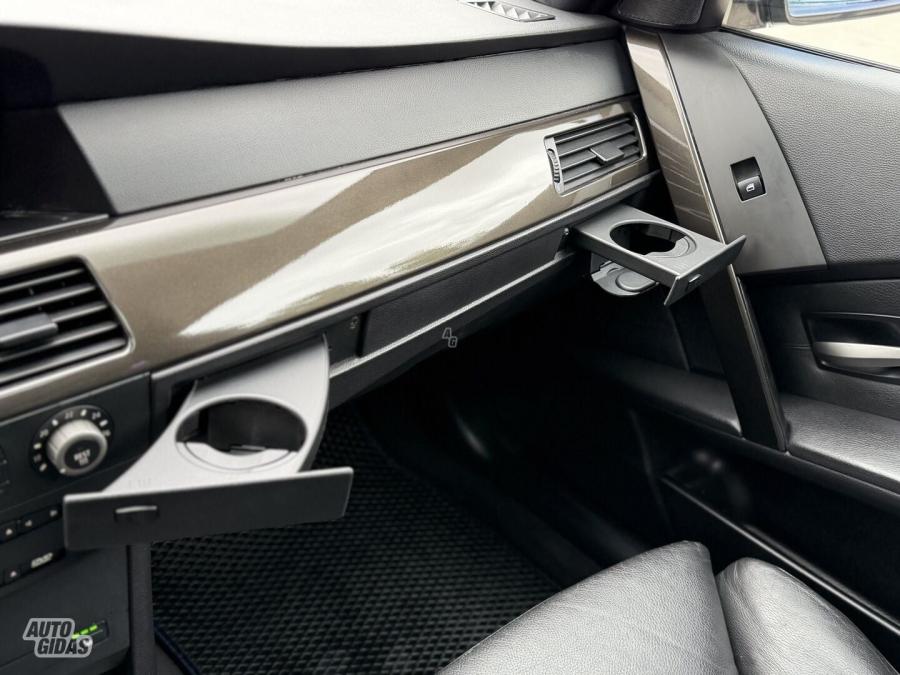Black BMW 530 2005 in Vilnius, with an engine capacity of 3.00 L and mileage of 354 thousand km for 5240 €, photo 32 on AUTOMOTO.COM.LV
