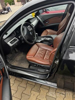 Melns BMW 530 2005 Valmiera, ar dzinēja tilpumu 3.00 L un nobraukumu 339 tūkst. km par 3950 €, foto 4 vietnē AUTOMOTO.COM.LV