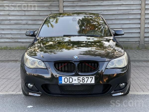 Black BMW 530 2006 in Jelgava, with an engine capacity of 3.00 L and mileage of 0 thousand km for 5900 €, photo 2 on AUTOMOTO.COM.LV