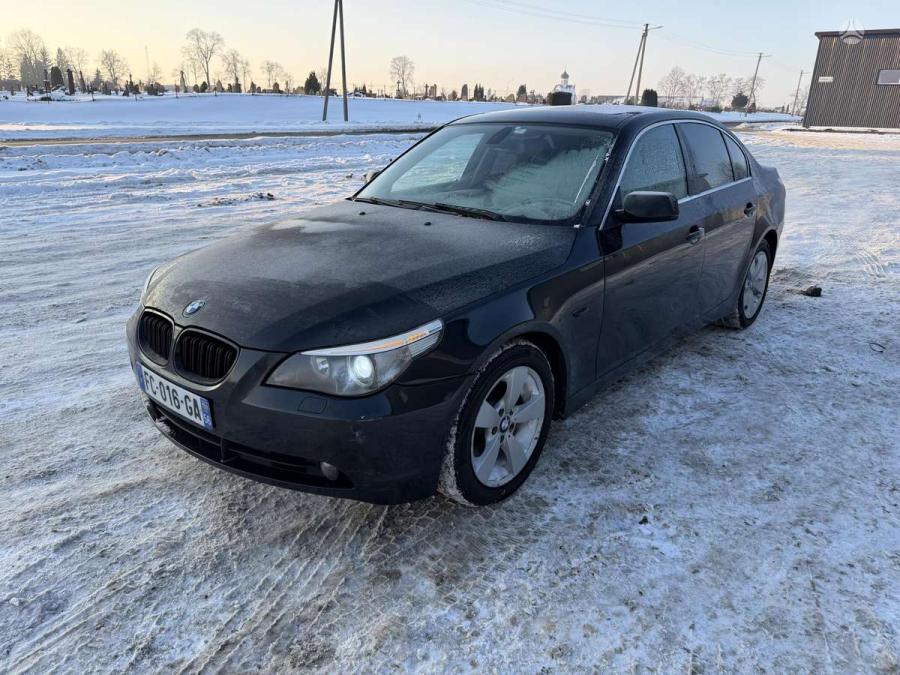 Melns BMW 530 2006 Tauragė, ar dzinēja tilpumu 3.00 L un nobraukumu 270 tūkst. km par 3500 €, foto 1 vietnē AUTOMOTO.COM.LV