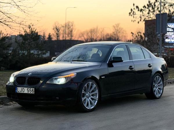 Melns BMW 530 2006 Kauņa, ar dzinēja tilpumu 3.00 L un nobraukumu 347 tūkst. km par 4000 €, foto 2 vietnē AUTOMOTO.COM.LV