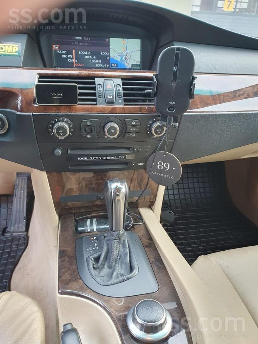 Black BMW 530 2006 in Riga, with an engine capacity of 3.00 L and mileage of 369 thousand km for 4950 €, photo 5 on AUTOMOTO.COM.LV