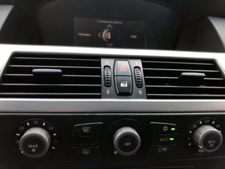 Melns BMW 530 2006 Rīga, ar dzinēja tilpumu 3.00 L un nobraukumu 331 tūkst. km par 4690 €, foto 19 vietnē AUTOMOTO.COM.LV