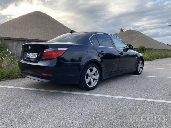 Melns BMW 530 2006 Daugavpils, ar dzinēja tilpumu 3.00 L un nobraukumu 524 tūkst. km par 3350 €, foto 4 vietnē AUTOMOTO.COM.LV