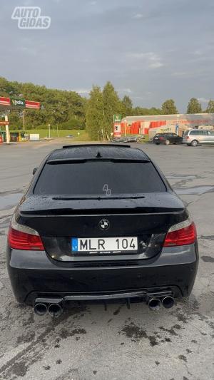 Melns BMW 530 2006 Kelmė, ar dzinēja tilpumu 3.00 L un nobraukumu 420 tūkst. km par 5850 €, foto 7 vietnē AUTOMOTO.COM.LV
