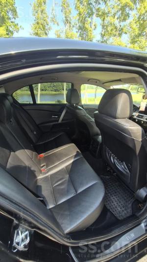 Black BMW 530 2006 in Ventspils, with an engine capacity of 3.00 L and mileage of 506 thousand km for 3000 €, photo 9 on AUTOMOTO.COM.LV