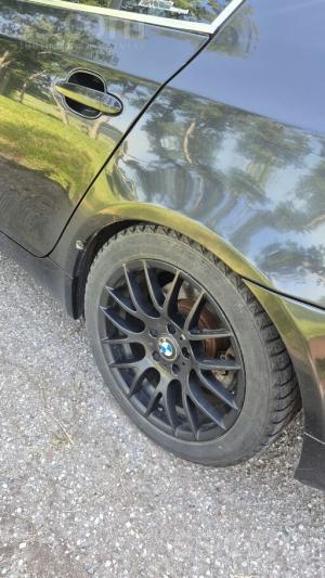 Black BMW 530 2006 in Ventspils, with an engine capacity of 3.00 L and mileage of 506 thousand km for 3000 €, photo 10 on AUTOMOTO.COM.LV