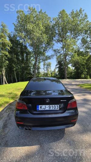 Black BMW 530 2006 in Ventspils, with an engine capacity of 3.00 L and mileage of 506 thousand km for 3000 €, photo 11 on AUTOMOTO.COM.LV
