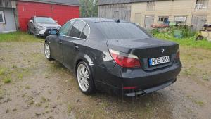 Melns BMW 530 2006 Šilutė, ar dzinēja tilpumu 3.00 L un nobraukumu 344 tūkst. km par 2800 €, foto 3 vietnē AUTOMOTO.COM.LV