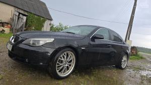 Melns BMW 530 2006 Šilutė, ar dzinēja tilpumu 3.00 L un nobraukumu 344 tūkst. km par 2800 €, foto 8 vietnē AUTOMOTO.COM.LV