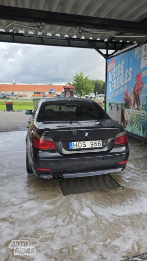 Melns BMW 530 2006 Šilutė, ar dzinēja tilpumu 3.00 L un nobraukumu 344 tūkst. km par 2800 €, foto 14 vietnē AUTOMOTO.COM.LV