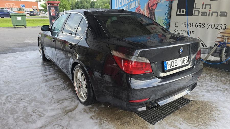 Melns BMW 530 2006 Šilutė, ar dzinēja tilpumu 3.00 L un nobraukumu 344 tūkst. km par 2800 €, foto 15 vietnē AUTOMOTO.COM.LV