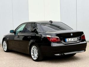 Black BMW 530 2006 in Kaunas, with an engine capacity of 2.99 L and mileage of 358 thousand km for 4000 €, photo 5 on AUTOMOTO.COM.LV