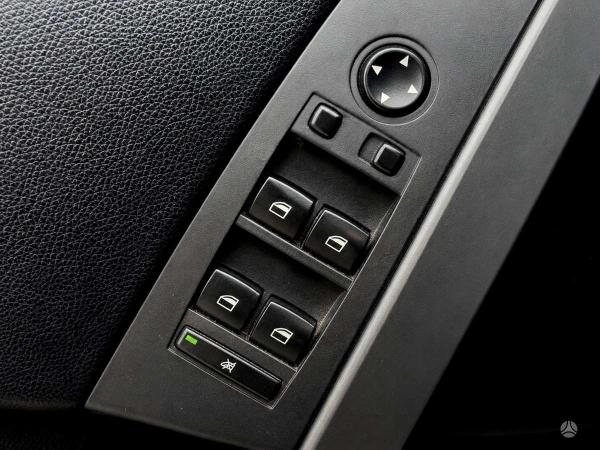 Черный БМВ 530 2006 в Каунас, объемом двигателя 2.99 л и пробегом 358 тыс. км за 4000 €, фото 10 на AUTOMOTO.COM.LV