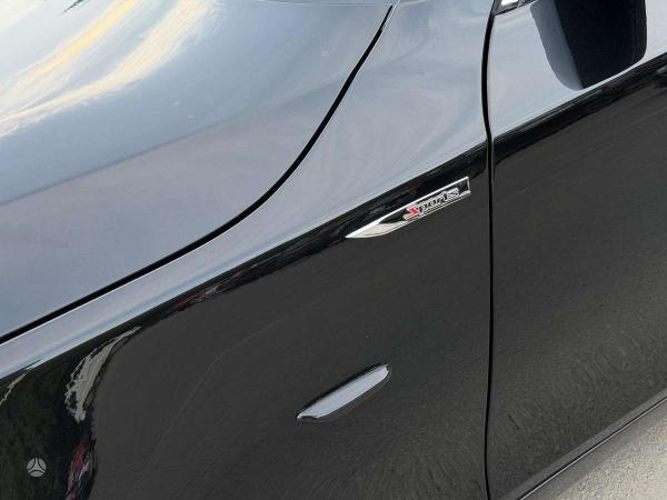 Melns BMW 530 2006 Kauņa, ar dzinēja tilpumu 3.00 L un nobraukumu 393 tūkst. km par 4000 €, foto 8 vietnē AUTOMOTO.COM.LV
