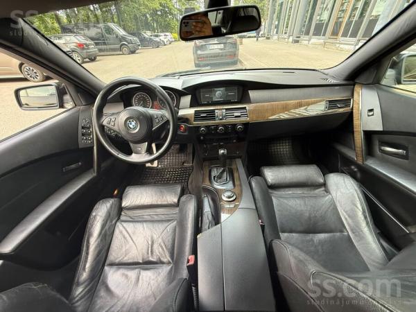 Black BMW 530 2006 in Riga, with an engine capacity of 3.00 L and mileage of 0 thousand km for 5500 €, photo 8 on AUTOMOTO.COM.LV