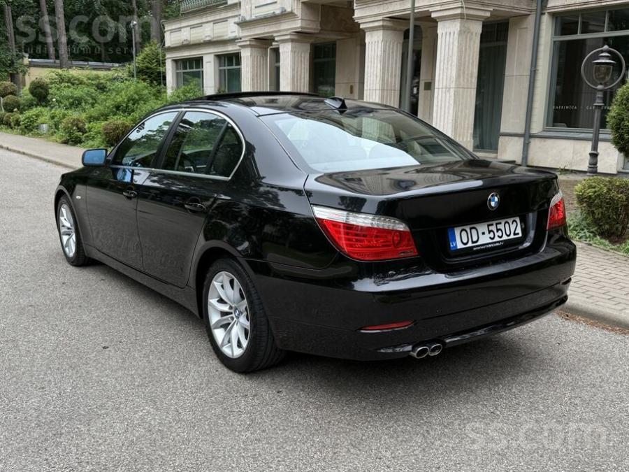 Black BMW 530 2007 in Bauska, with an engine capacity of 3.00 L and mileage of 283 thousand km for 5600 €, photo 7 on AUTOMOTO.COM.LV