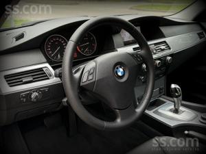 Black BMW 530 2007 in Bauska, with an engine capacity of 3.00 L and mileage of 283 thousand km for 5600 €, photo 8 on AUTOMOTO.COM.LV